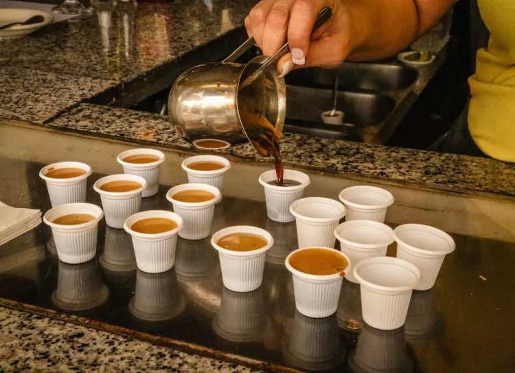 Cuban coffee, what it is and where to find it in Miami